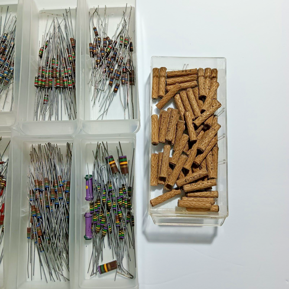 Vintage Large Lot Misc Electronic Resistors NOS -See Photos | eBay