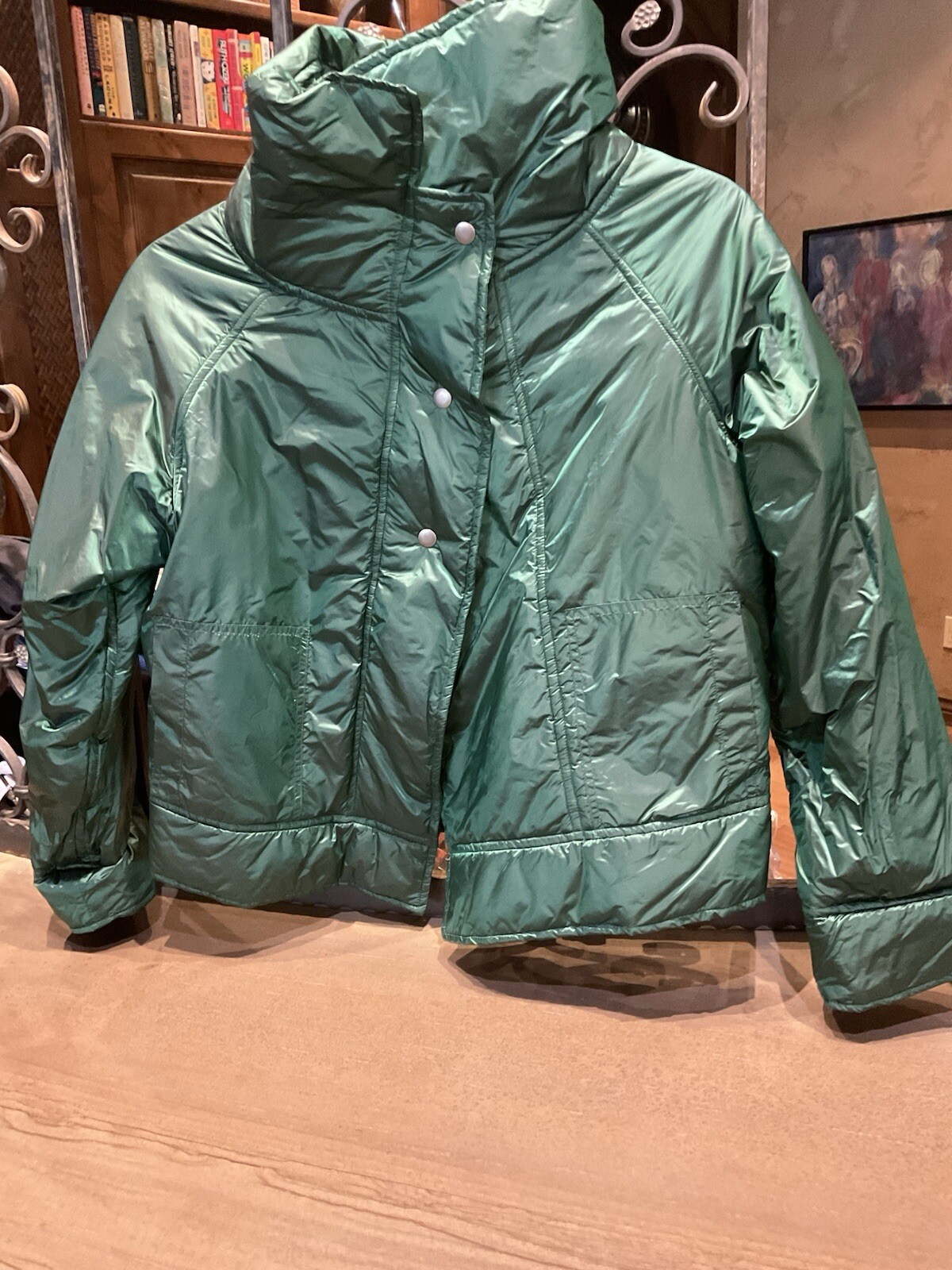 Alembika metallic green cropped puffer Jacket, 42” Bu… - Gem