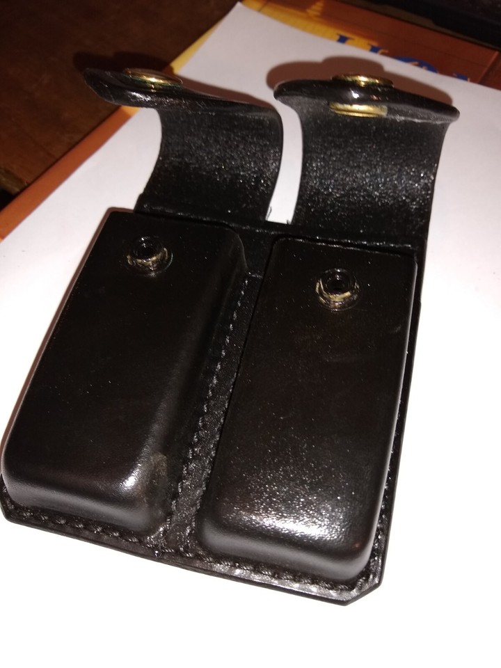 NEW Don Hume Molded Leather Double Magazine Clip Holder D407 100.A ...