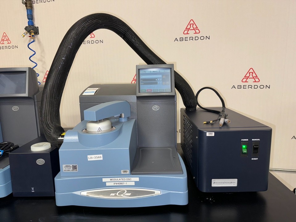 TA Instruments DSC Q2000 Differential Scanning Calorimeter system#17393 ...