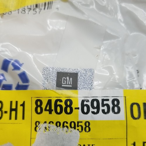 OEM NEW 2017-2022 Cadillac XT5 Rear Liftgate Emblem Badge Nameplate ...