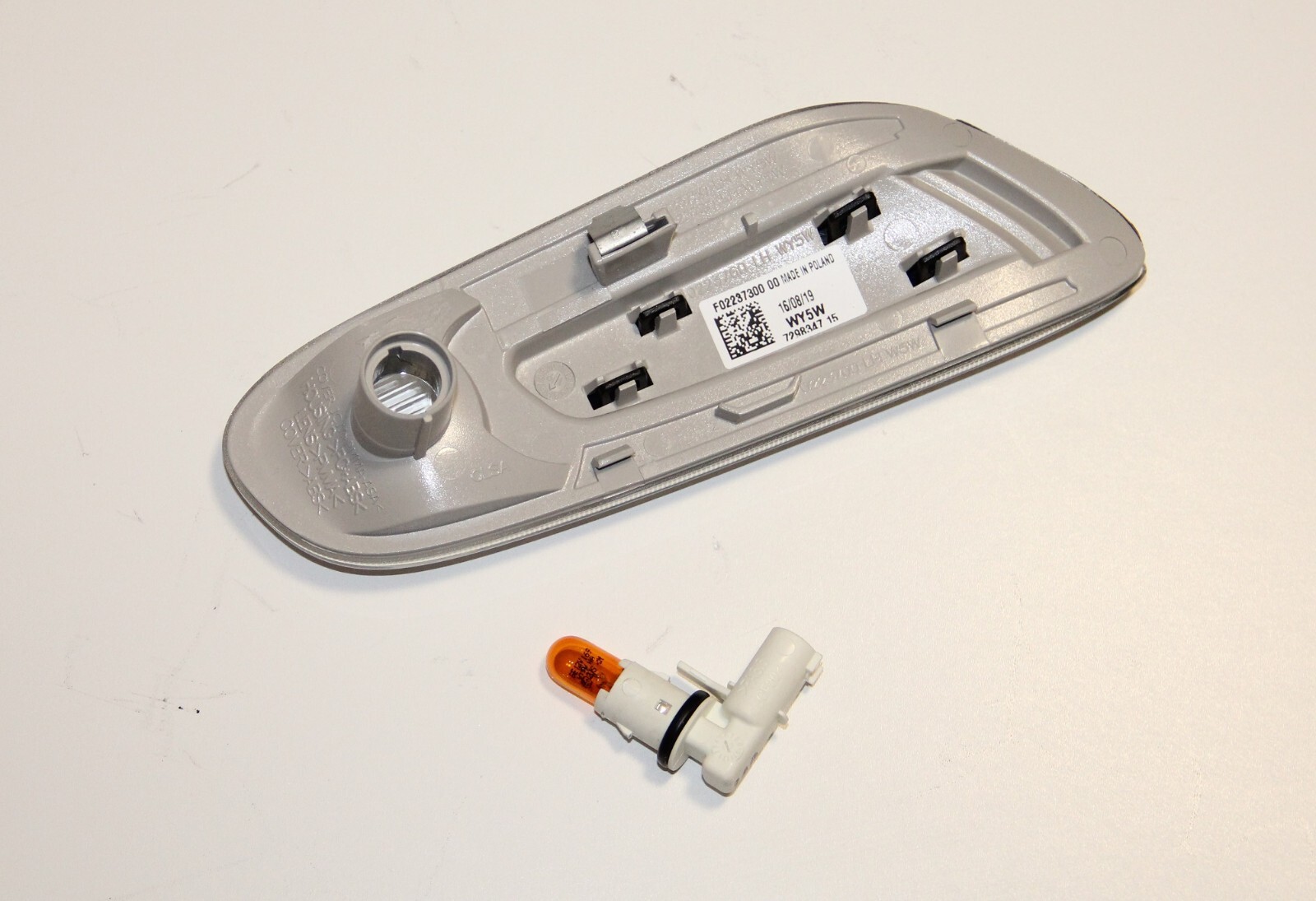 2x OEM BMW MINI F56 F55 F57 CLEAR SIDE INDICATOR REPEATER SCUTTLE TRIM ...