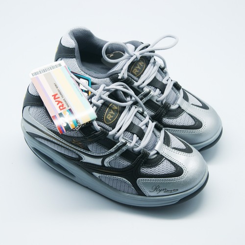 Ryn Womens Massai Walking Shoes Sneakers Citrin Silver SIZE:5.5 (For ...