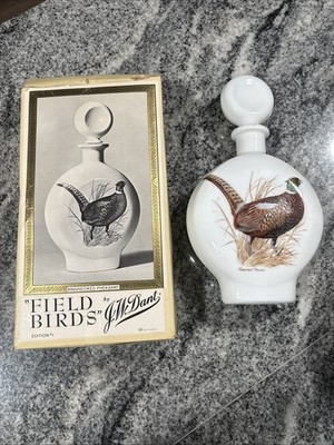 1969 Ringnecked Pheasant Dant Dist. Field Bird Milk Glass Decanter/ Box ...
