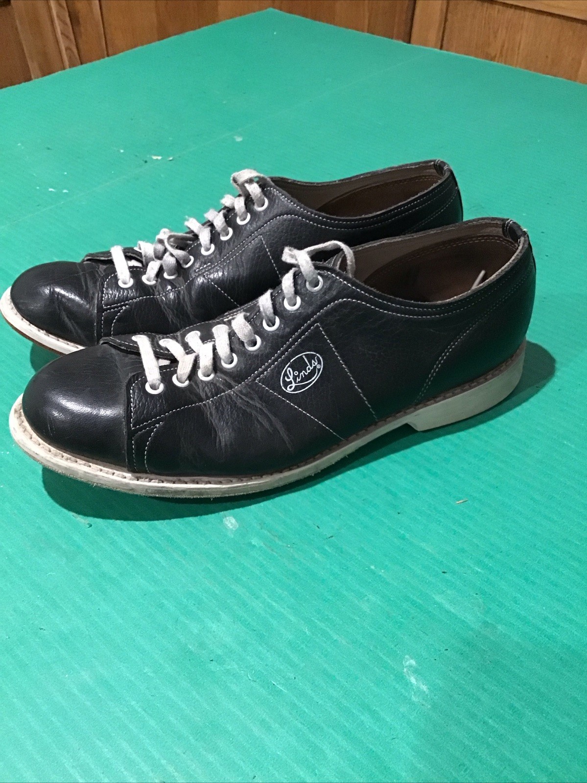 Vintage Lind's Classic Black Right Hand Bowling Shoes sz 10 1/2 D Linds ...