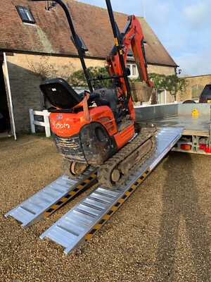 Loading Ramps 3 TON 3m Long Aluminium Pair, FLAT TOP Includes Delivery ...
