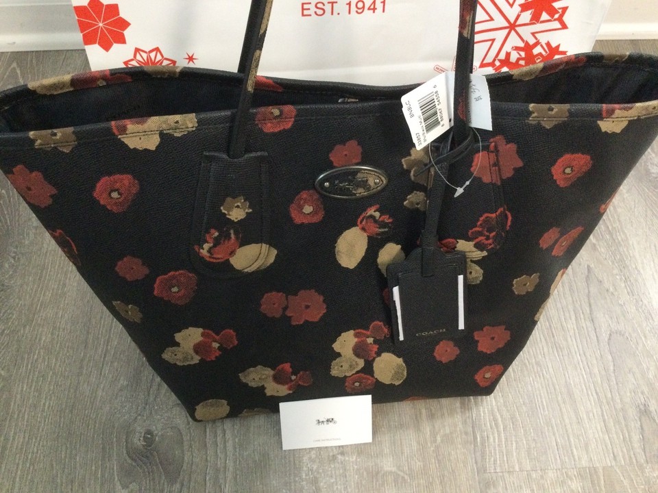 Coach Large Taxi 🌺🌸Tote, Black Red/Tan Flowers, black background #33857 ...