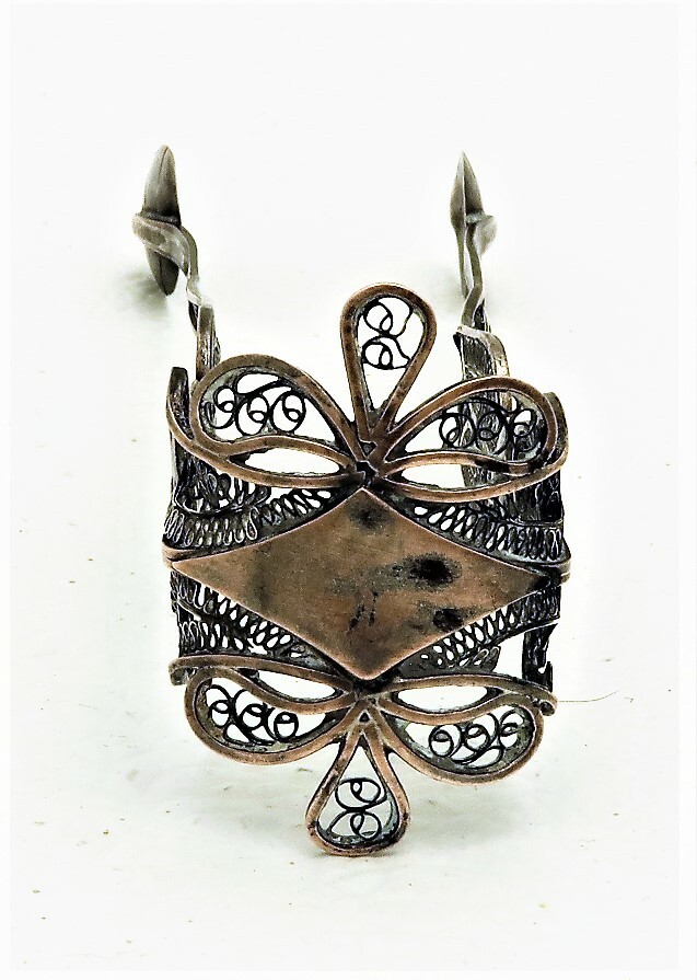 Sterling Silver Filigree Tongs with Diamond Motif Shield End Cover | eBay