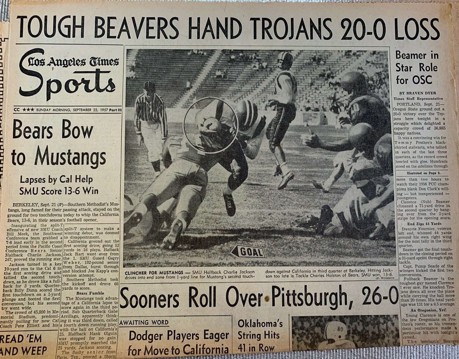 USC Trojans 9/22/1957 Los Angeles Times newspaper vs Oregon State ...