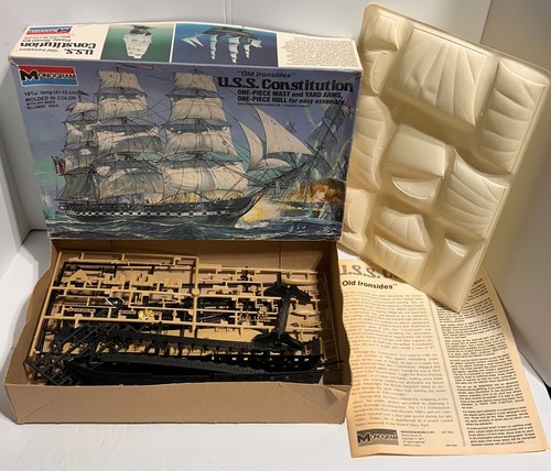 Vintage 1977 Monogram U.S.S Constitution "Old Ironside" 1:225 model kit ...