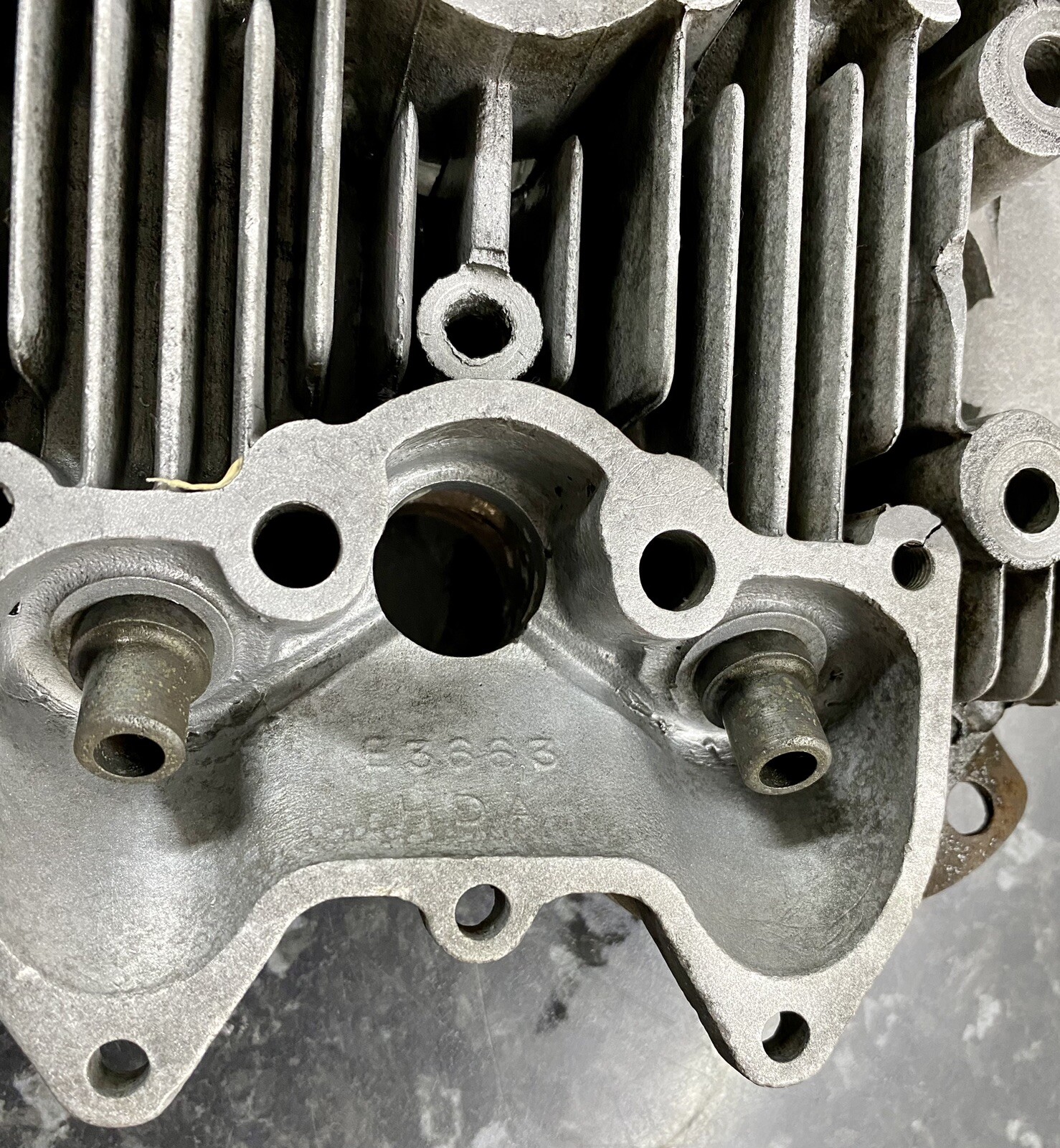 TRIUMPH T120 650 BONNEVILLE 9 STUD CYLINDER HEAD Classic Race ...