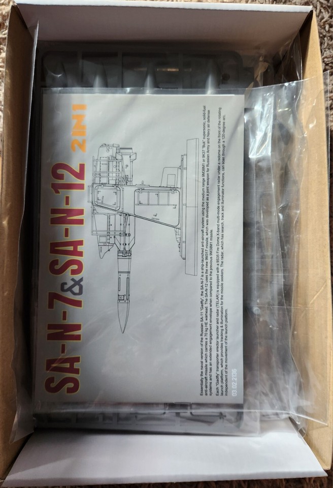 TAK02136 1:35 Takom SA-N-7 Gadfly & SA-N-12 Grizzly Naval SAM Launcher ...