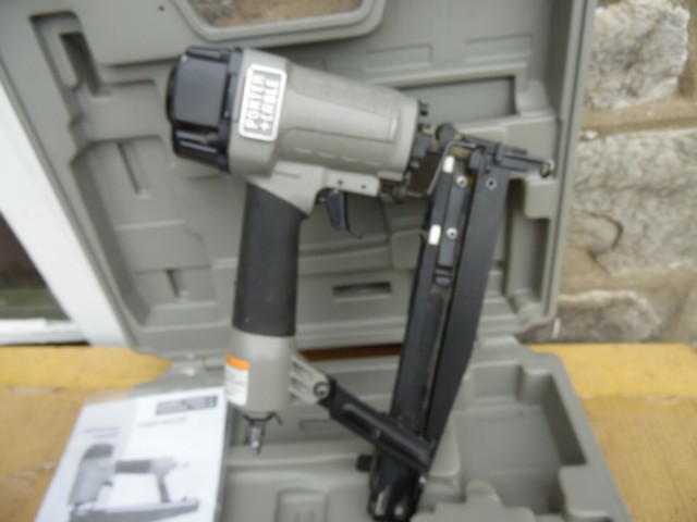 Porter Cable 16ga Finish Nailer Model FN250A With Case for sale online ...