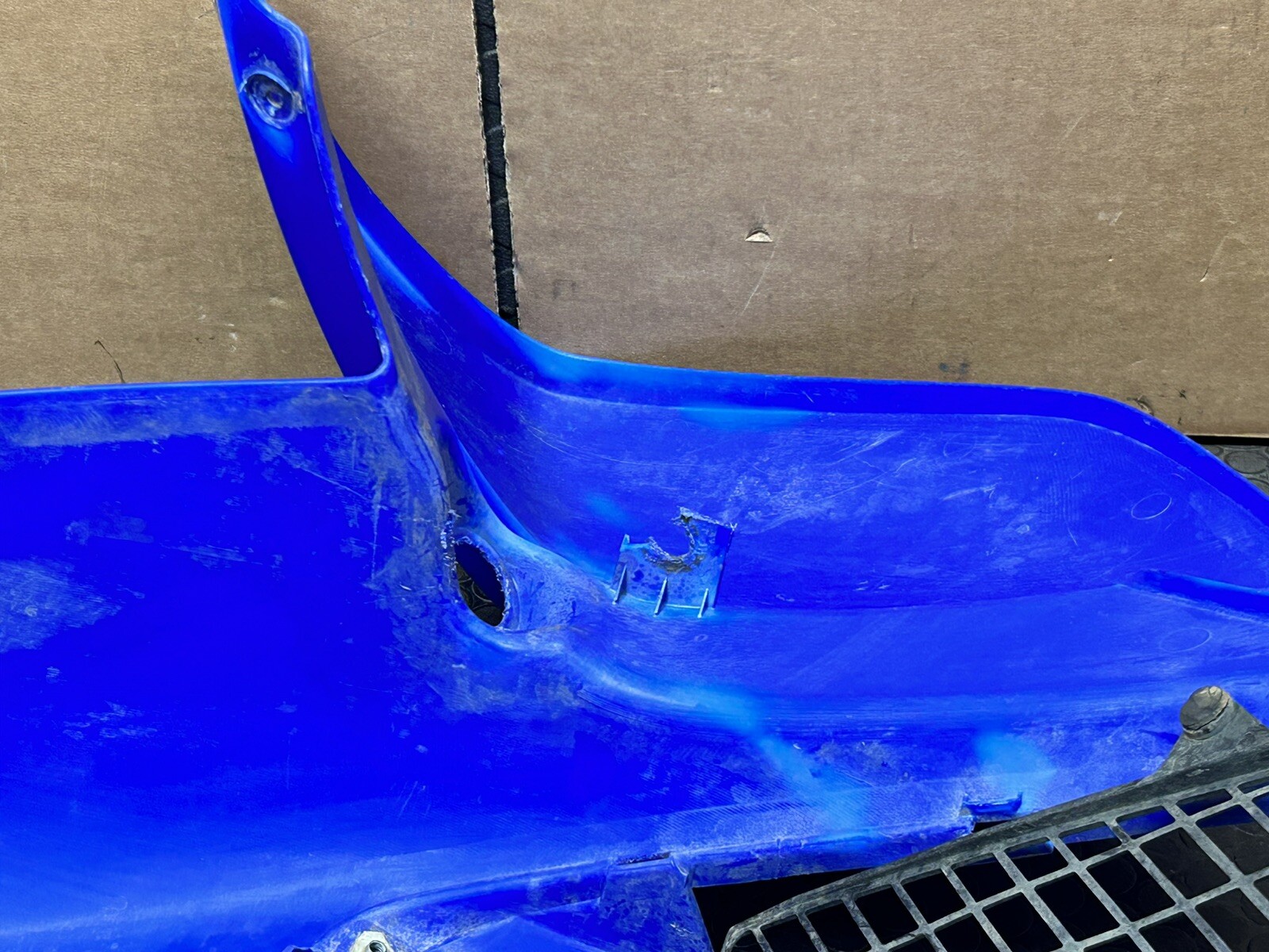 01-05 Yamaha Raptor 660 OEM plastics fenders grill front rear nose cone ...