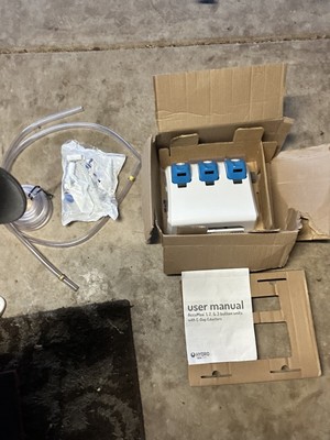 Hydro-Systems Accumax 3-Button Low Flow Dispenser System White & Blue ...