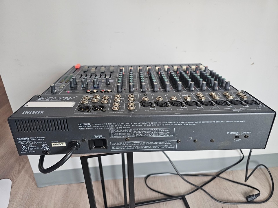 Yamaha MX12/4 Analog Mixing Console Mixer 12-Channel | eBay