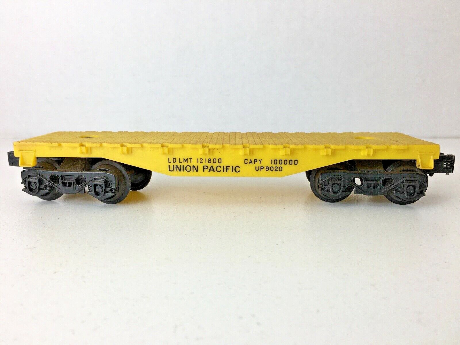 Lionel 6-9020 Yellow Union Pacific Flatbed Car up 9020 for sale online ...