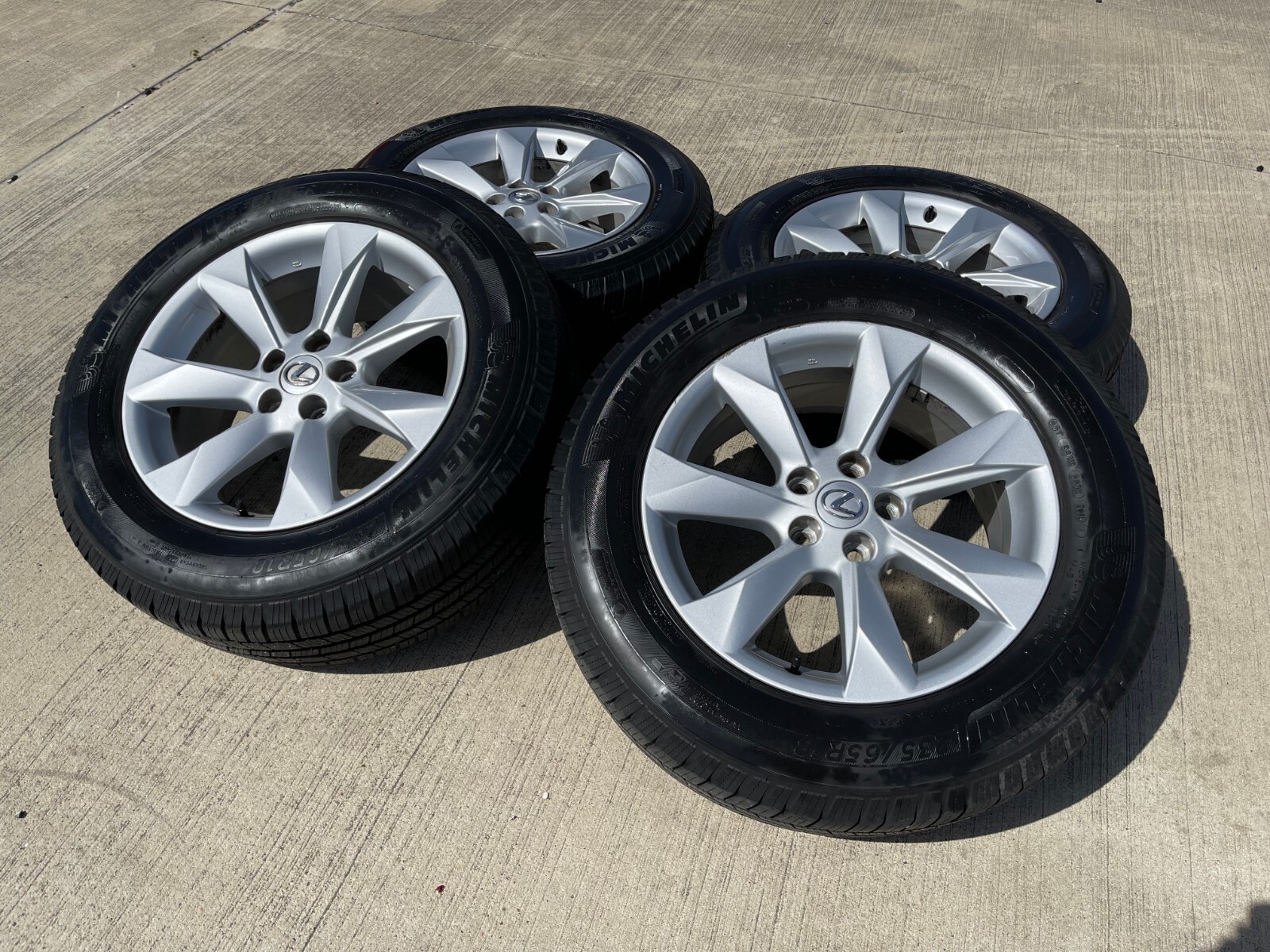 18" Lexus RX350 OEM wheels rims 74336 tires Toyota Highlander MICHELIN ...