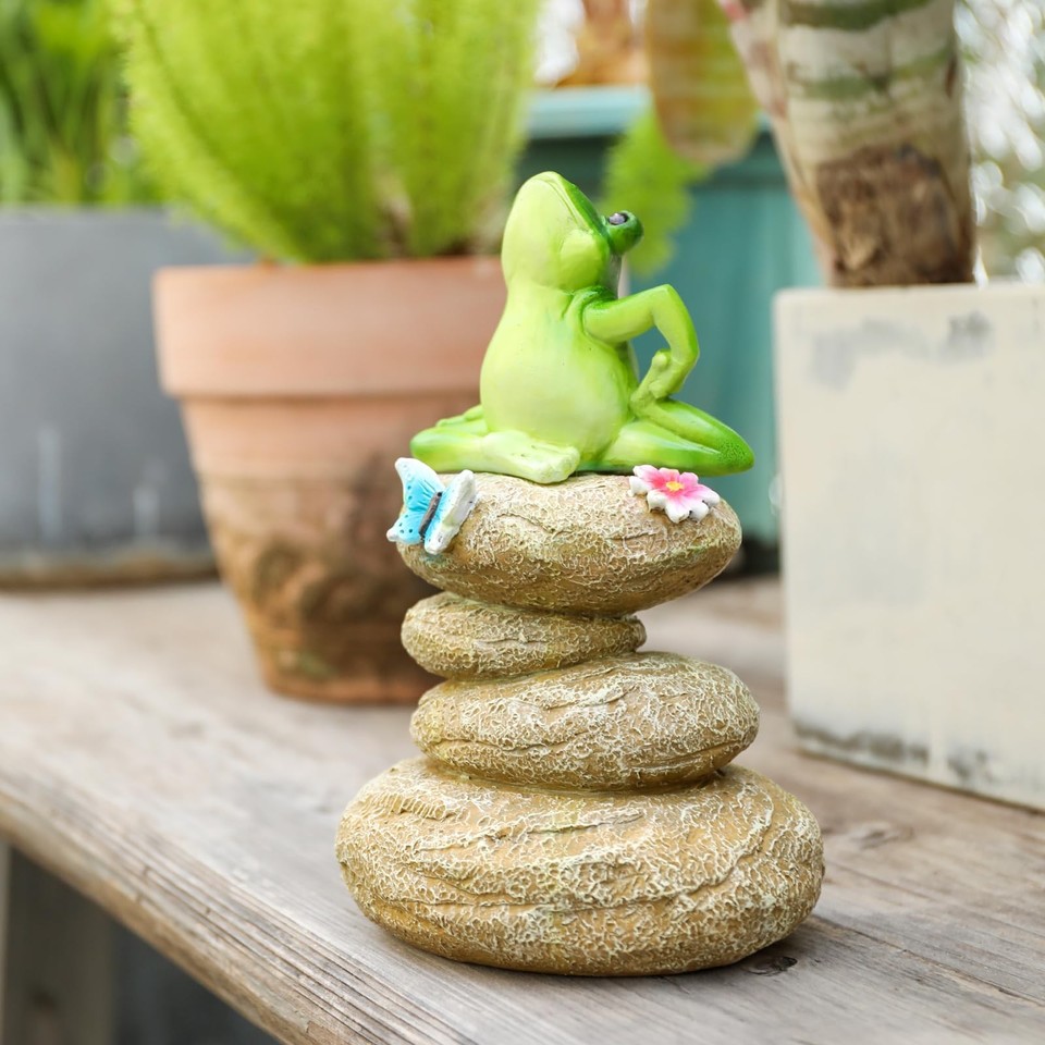 Solar Garden Statues Outdoor Frog Decor, Garden Sculptures Stones Solar ...