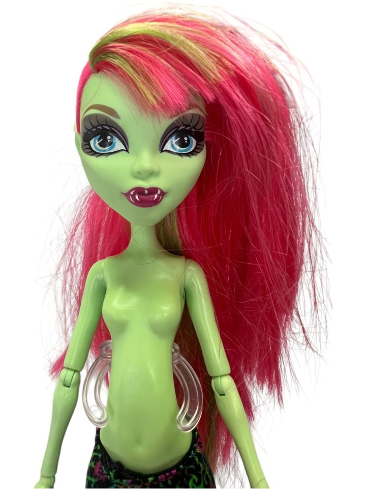 Monster High Venus Mcflytrap Ghoul Spirit Doll G1 Fashion Doll Pink Green | eBay