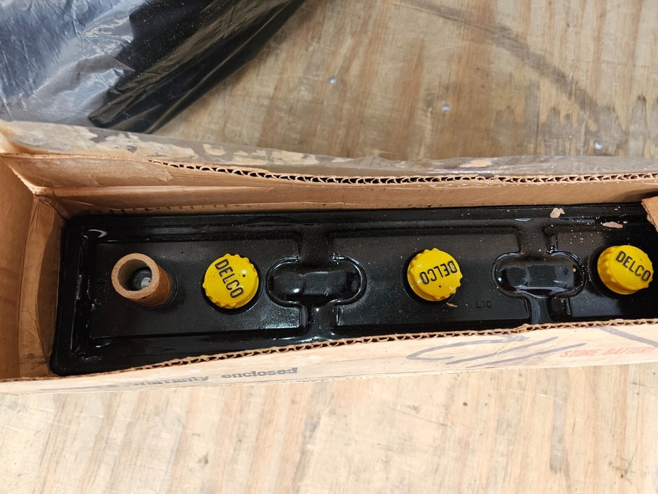 delco dc-12 6 volt vintage battery | eBay