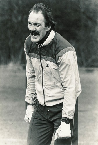 ROGER UTTLEY ENGLAND RUGBY PHOTOGRAPH 6" x 8" (16cm x 22cm) | eBay