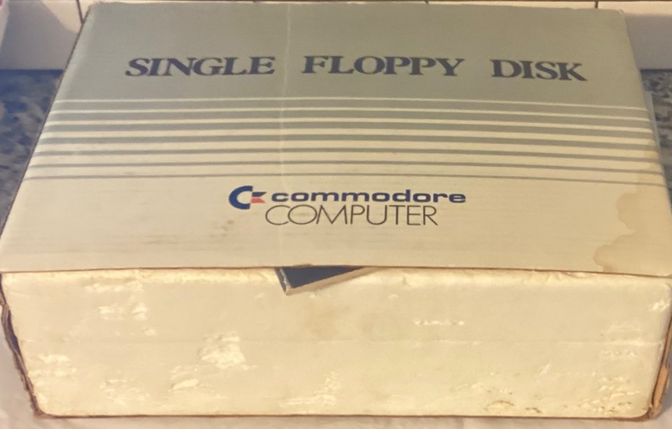 Vintage 1980s Commodore 1541 Floppy Disk Drive for C64 Computer 5.25 ...