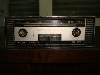 VINTAGE CAR RADIO. OLD CAR RADIO DEWALD JC320. COD$*157 | eBay