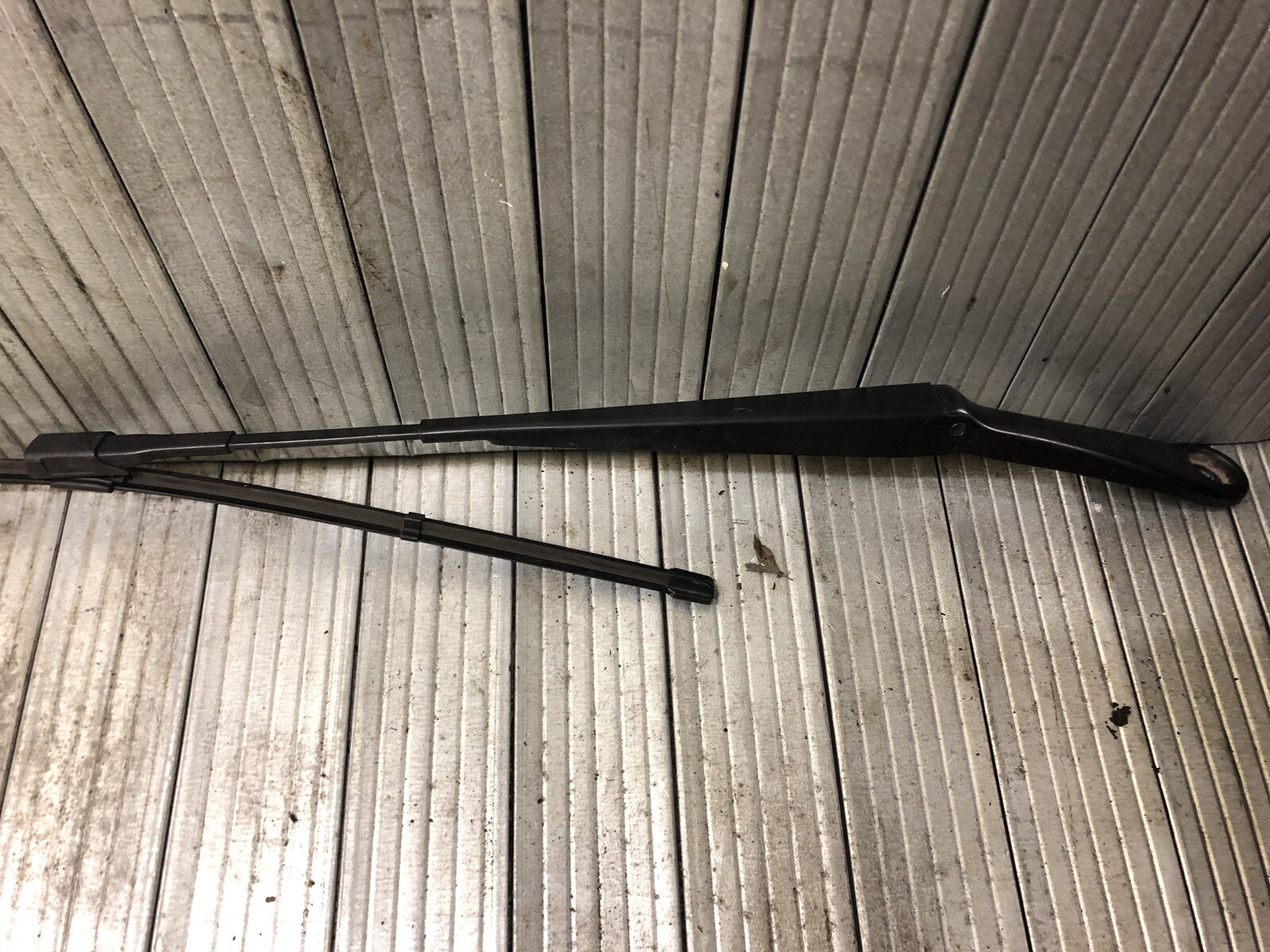 MERCEDES A CLASS 2013 - 2017 W176 Passenger Left Side WIPER ARM ...