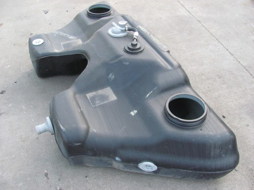 LINCOLN LS FUEL GAS TANK 2006 | eBay