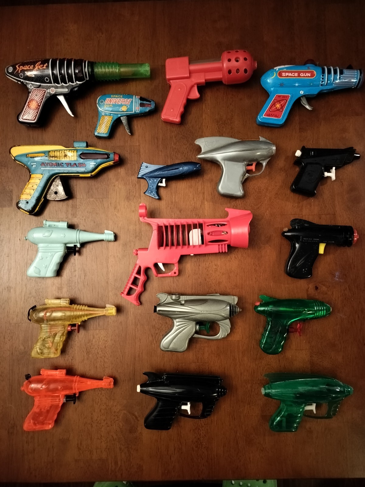 Instant Space Ray Gun Collection 17 Space Ray Guns | eBay