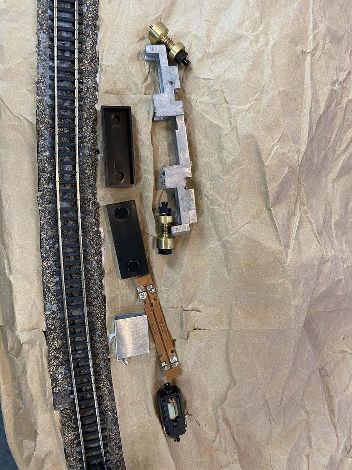 N Scale Parts/Dummy: Burlington Northern (BN) Kato and Santa Fe Bachman ...