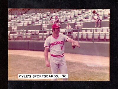 Bob Bailey REDS UNSIGNED 3-1/2 x 4-7/8 ORIGINAL COLOR SNAPSHOT PHOTO #2 ...