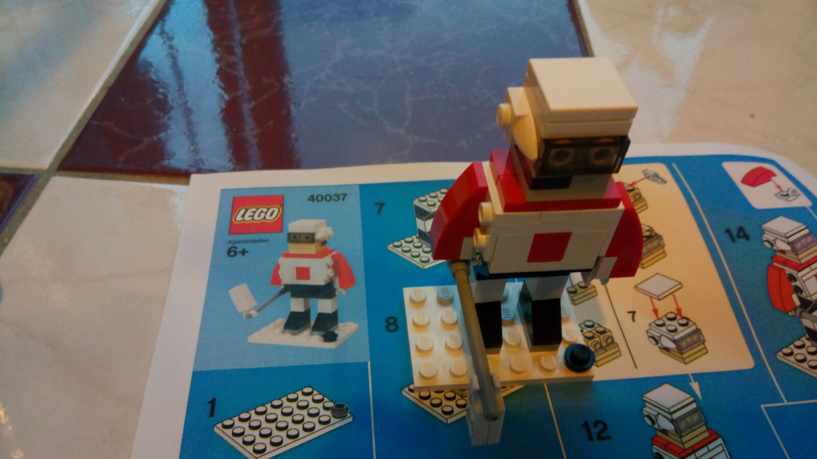 LEGO Canada Day Hockey Player Mini Build SEALED NEW Exclusive 40037 43 ...
