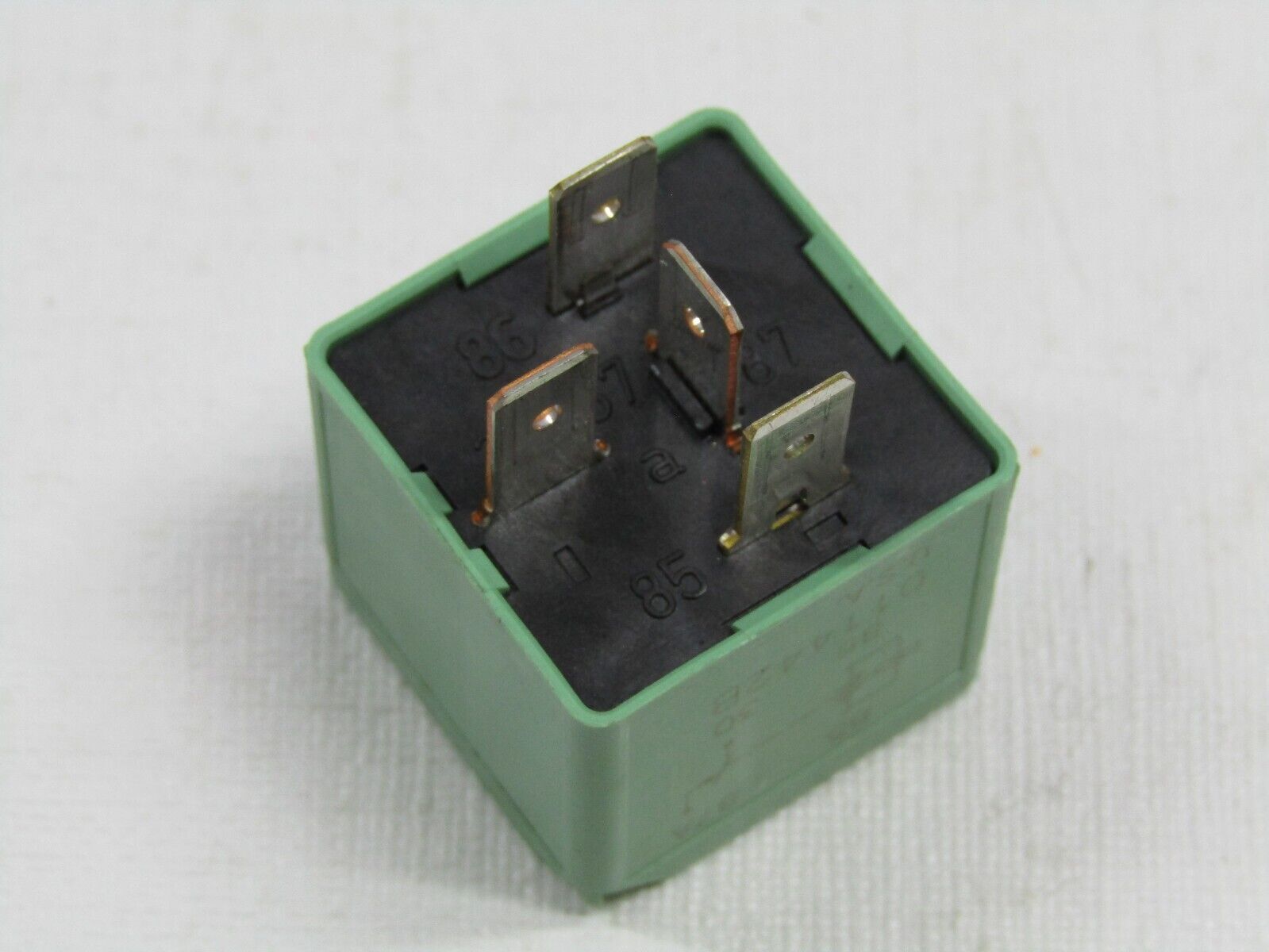 OEM Toyota Corolla Siemens Relay 90080-87015 Fan ABS Vf4-12f21-z01 for ...