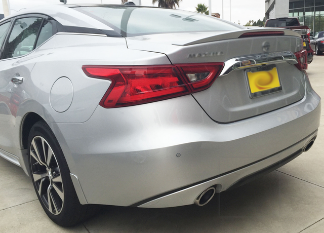 With LED Light Trunk Lip Spoiler Wing Painted Trim Fit for Nissan ...