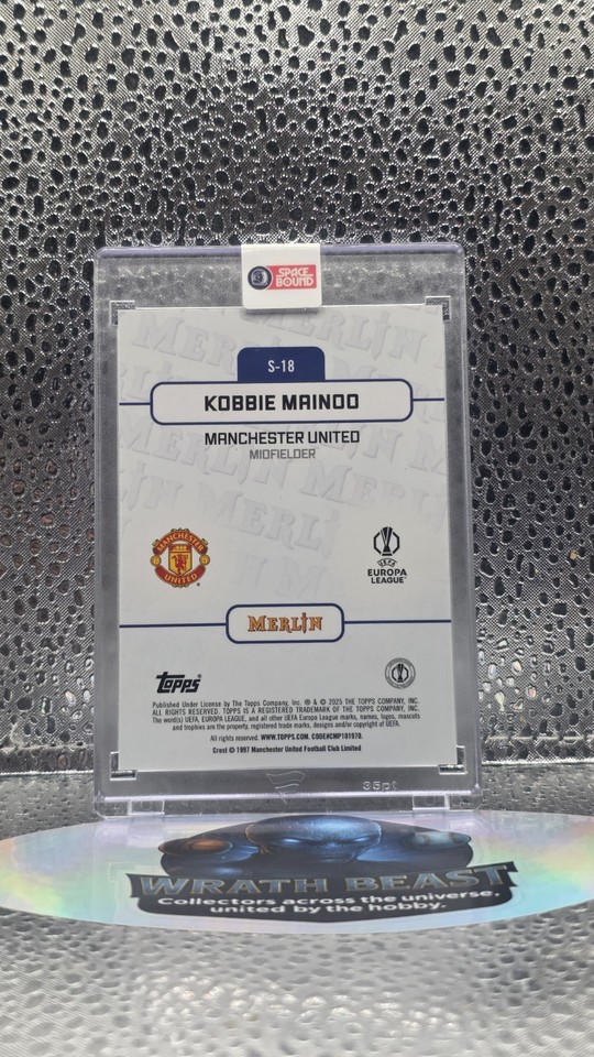 Kobbie Mainoo - Topps Merlin 2025-26 - The Shiny Case Hit - Manchester ...