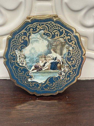 Vintage Stratton England Powder Compact Mirror Gold Romantic ...