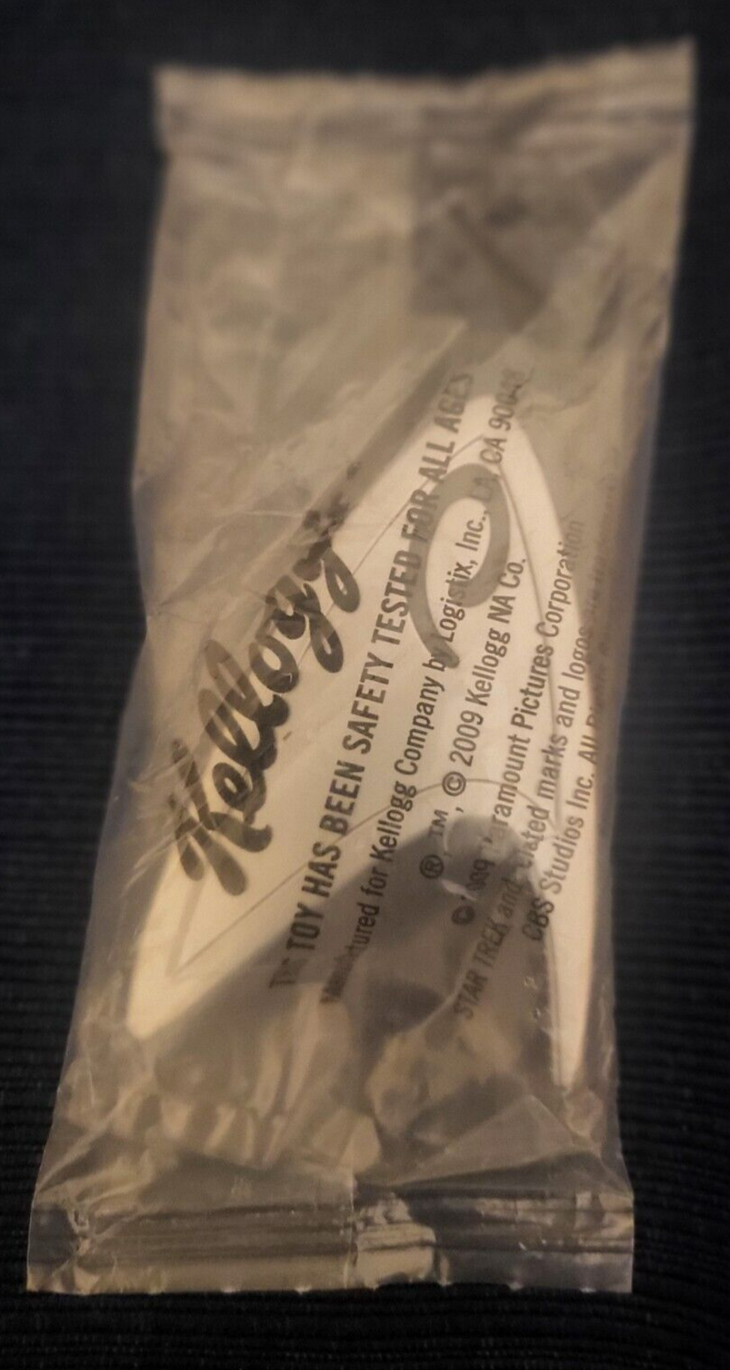 Star Trek Kellogg's 2009 Beam Up Badge Engineering Cereal Promo Toy ...