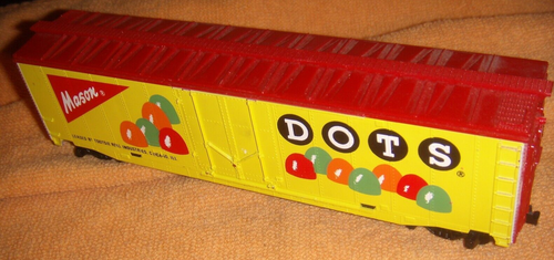 HO Scale - Tyco #91576 50' Billboard Boxcar, Mason Dots Candy REFER.Box ...
