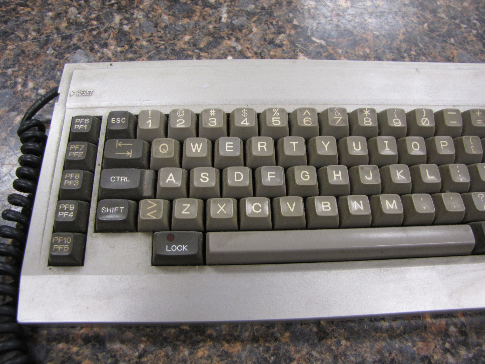 Rare Vintage Unbranded Computer terminal Keyboard with cable PF1-10 ...