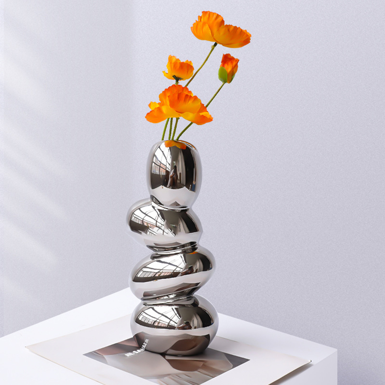 Desktop Vase Electroplating Decorative Egg-shaped Artistic Ceramic Vase ...