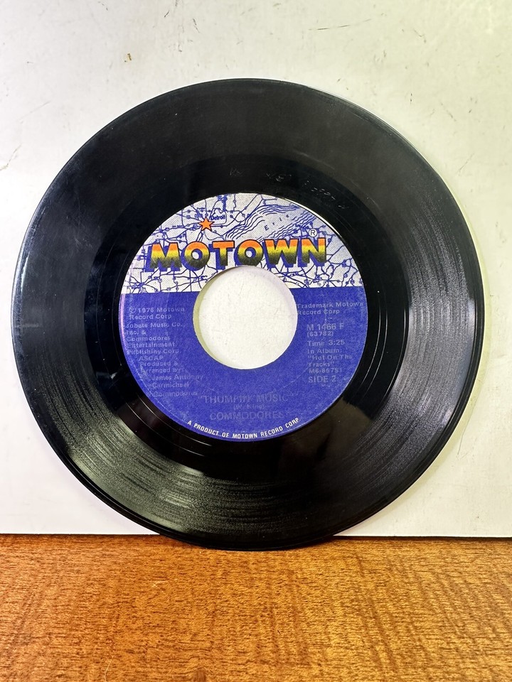45 Record - Commodores - Thumpin' Music - Sail On - Motown Records | eBay