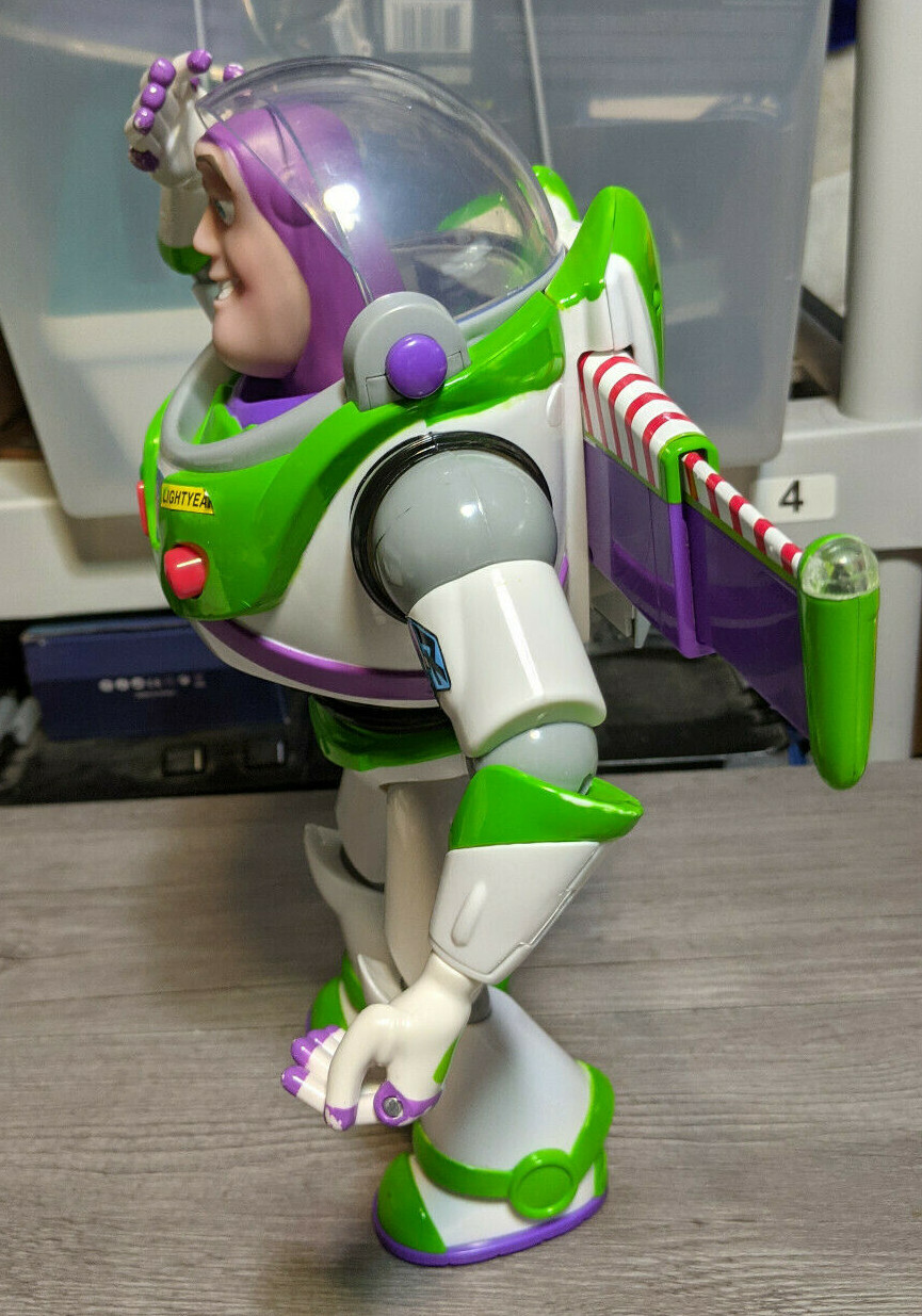 Disney Toy Story 4 BUZZ LIGHTYEAR 12" Figure Talks Wings Karate Chop ...