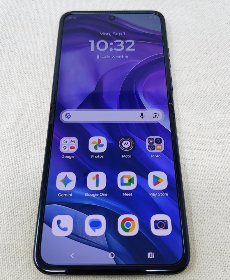 Motorola Razr + Plus 2024 - Unlocked - Midnight Blue - 256GB/12GB RAM ...