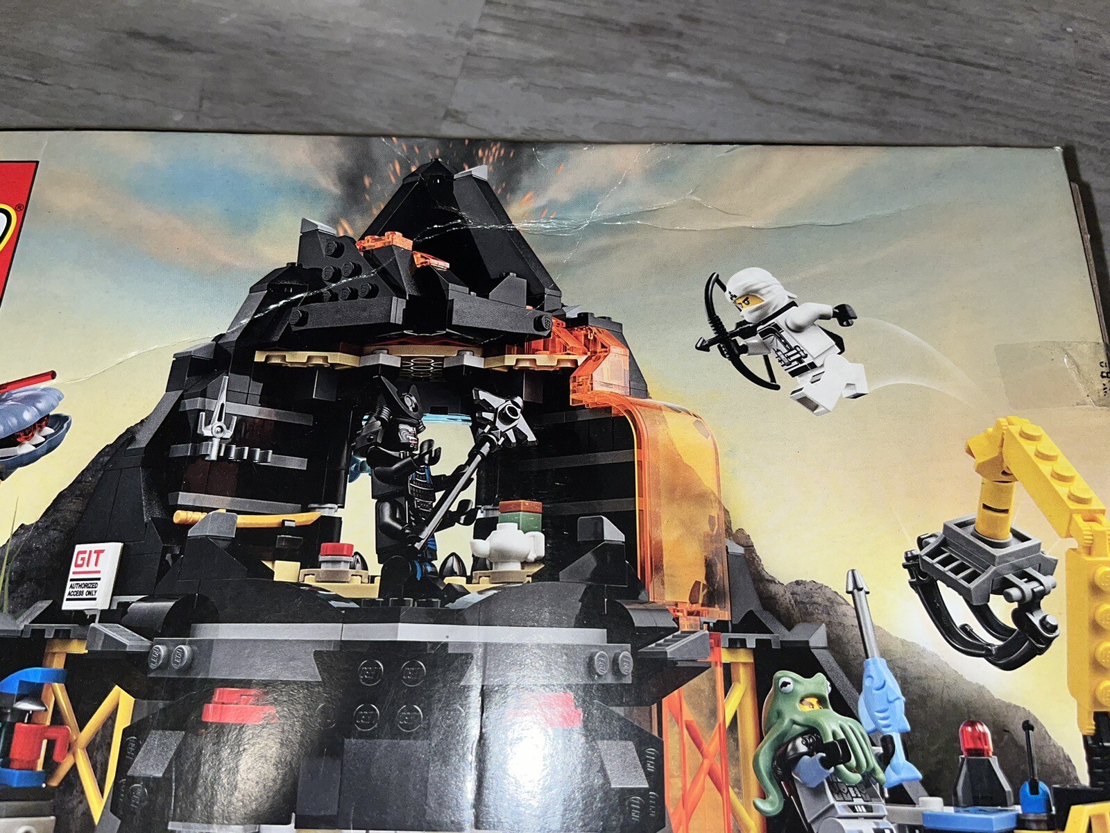 LEGO Ninjago Movie Garmadon's Volcano Lair 70631 New Factory Sealed | eBay