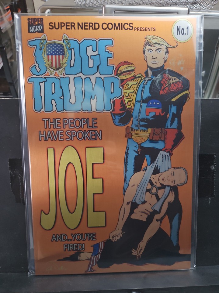 RARE WHITE Metal Donald Trump JUDGE DREDD 1 Homage COMIC LTD 25 | eBay