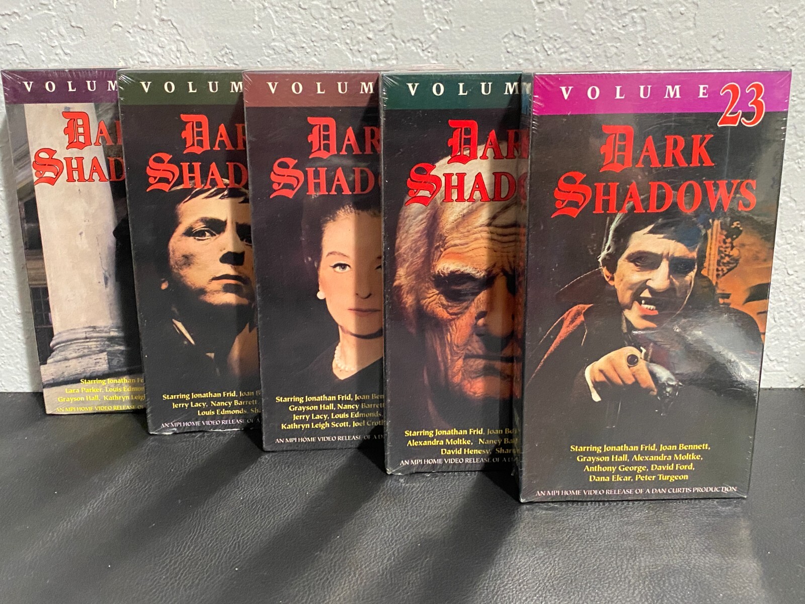 Vintage 1990 Dark Shadows 5 Sealed VHS Tapes MPI Home Video NOS | eBay
