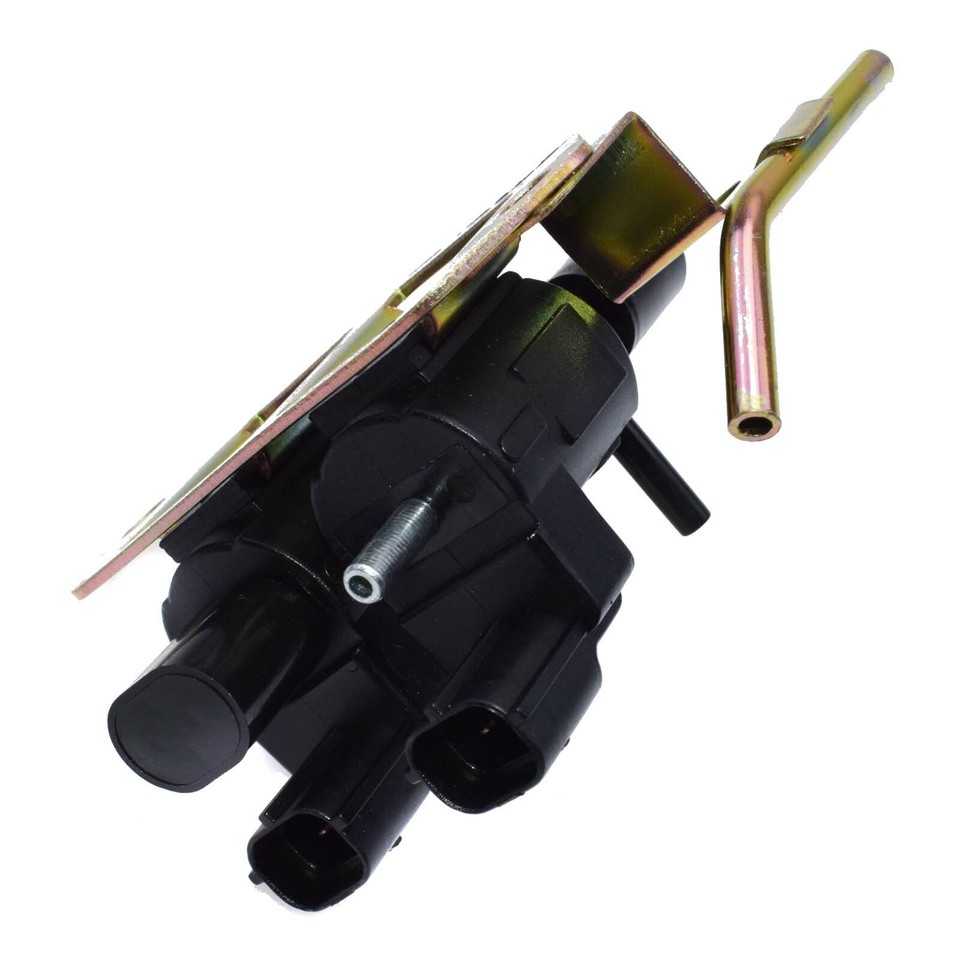 Freewheel Clutch Control Solenoid Valve MR534632 For Mitsubishi Pajero ...