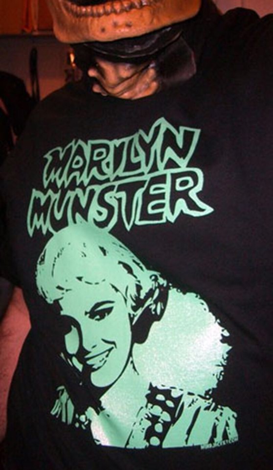 MARILYN MUNSTER shirt (Manson goth parody horror tv retro monster ...
